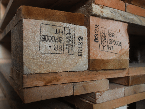 Pallets com Tratamento HT (Para Exportação) - Pronta Entrega